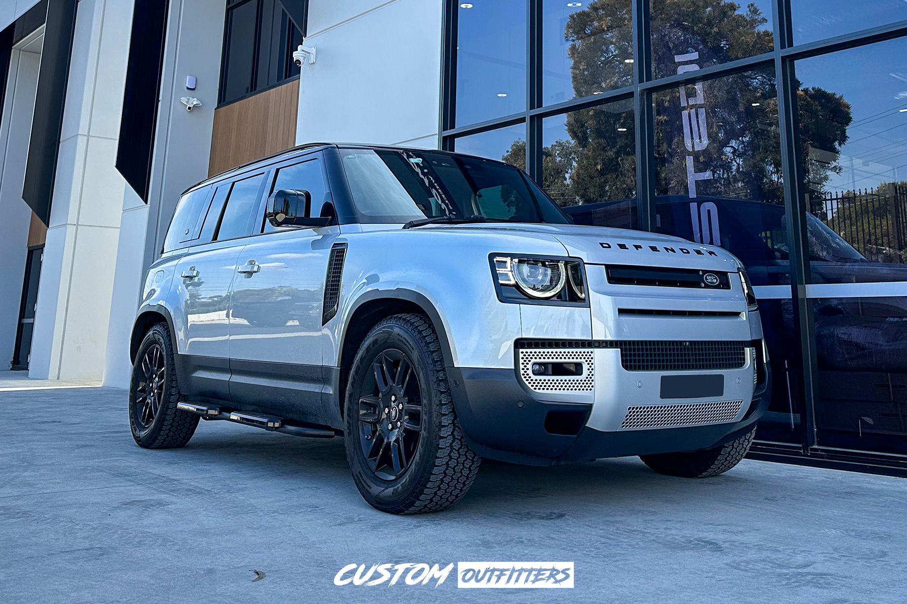 Landrover Defender 110 Build - Custom Outfitters